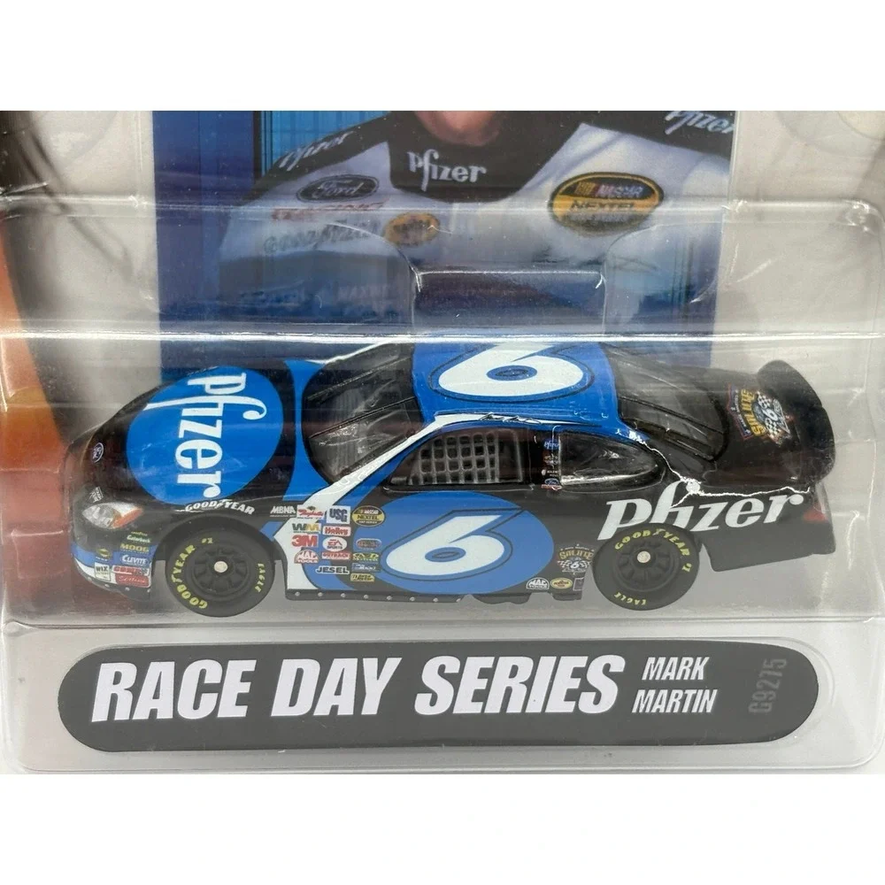 Hot Wheels | Toys | Hot Wheels Nascar Race Day Series Mark Martin 6 ...
